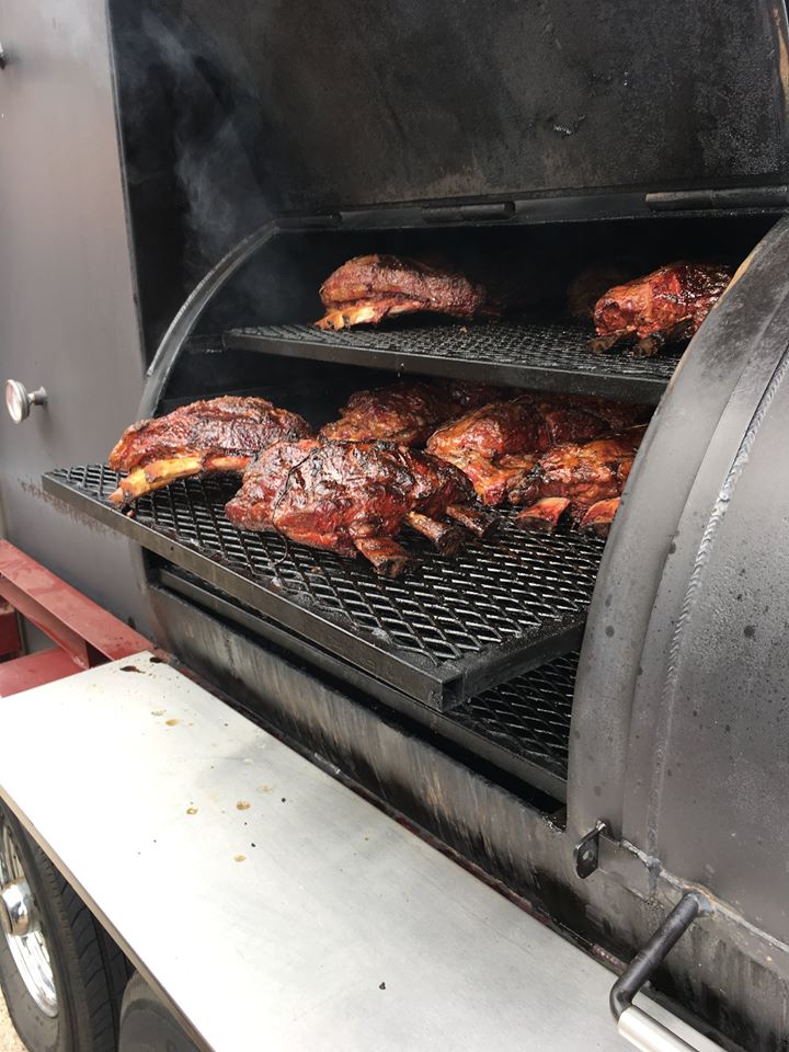 DB’s Smokin’ BBQ – CookForest.com